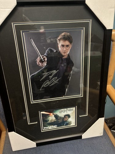 DANIEL RADCLIFFE SIGNED FRAMED HARRY POTTER PHOTO COA AUTOGRAPHED | eBay UK