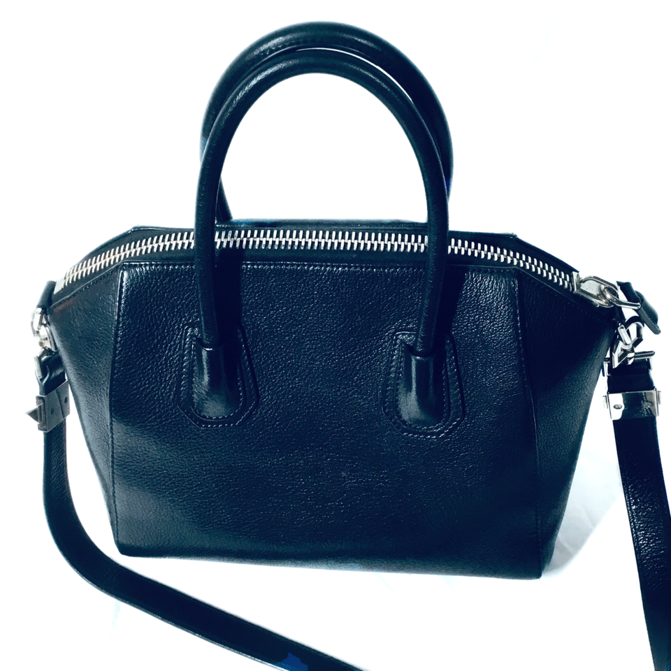 Preowned GIVENCHY Antigona Sugar Goatskin Satchel Bag Black SRP $2390 ...