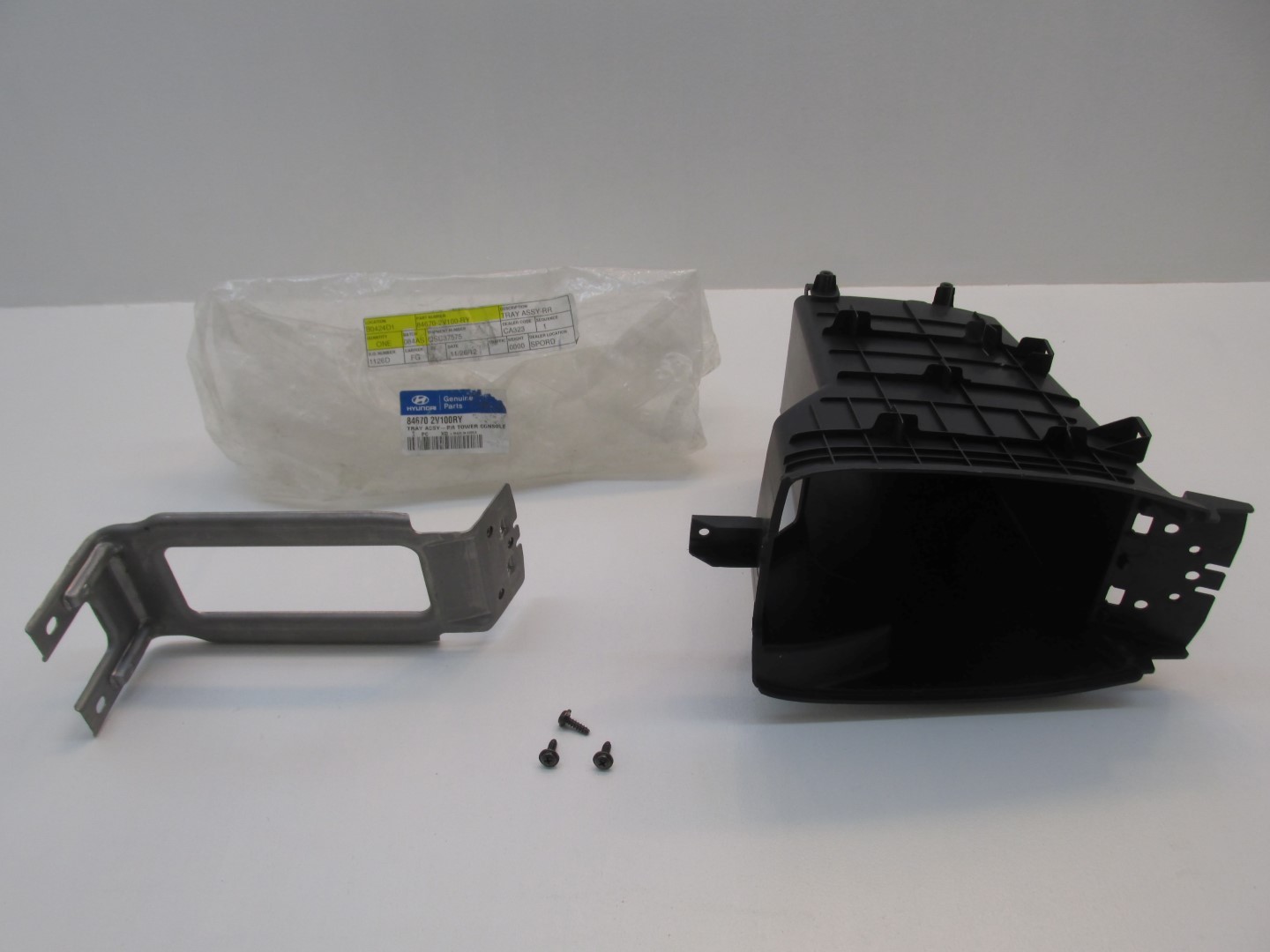 2013-2016 Hyundai Veloster OEM Rear Tower Console Tray 84670-2V100-RY ...