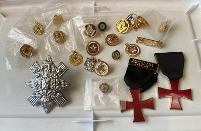 Masonic Grotto - Items Lot 22 Pieces Vintage/NIP Bagel, Pins, Charms | eBay