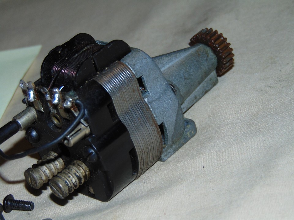 LIONEL O 671 - 2020 1946 VERSION TURBINE ATOMIC MOTOR WITH LARGE GEAR ...