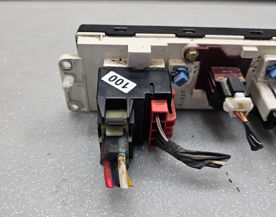99-04 Ford F250 F350 HVAC AC Climate Control Switch Module Heater Dash ...