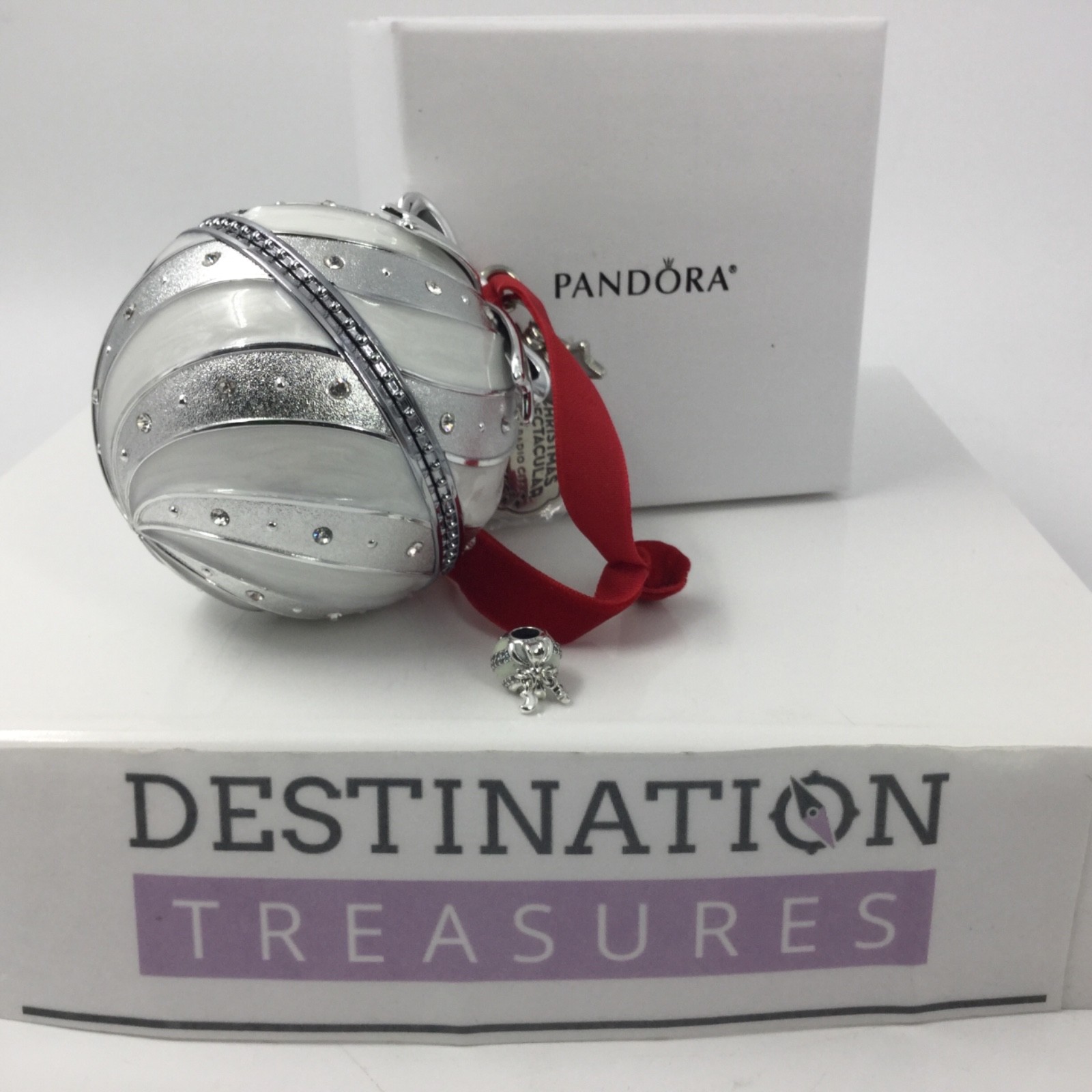 Pandora Christmas Spectacular 2018 Rockettes LE Ornament + SS Charm ...