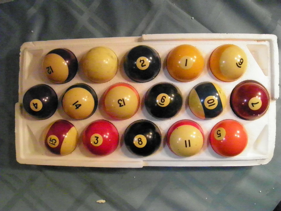 CRYSTALATE BILLIARD POOL BALLS Made in England 2 1/4 inch BOSTEN pool ...