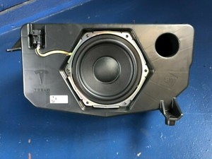 Tesla model x subwoofer