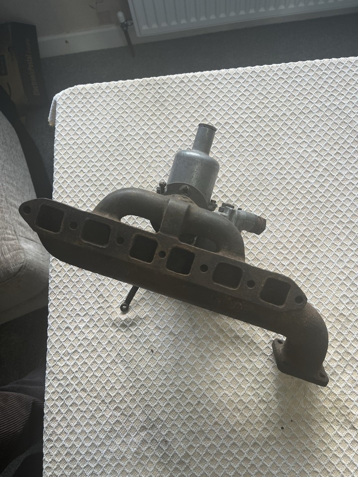 Austin 7 747cc Manifold Assembly Fitted With 1 Inch S.U Carburettor ...