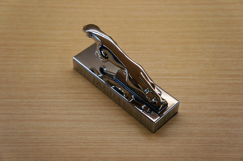 NIB Genuine Jaguar Leaper Silver Metal Desktop Pylon Display Stand ...