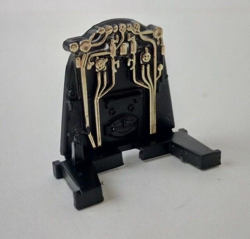 Hornby OO Gauge LNER A4 Class 4-6-2 Locomotive Decorated Cab Interior ...