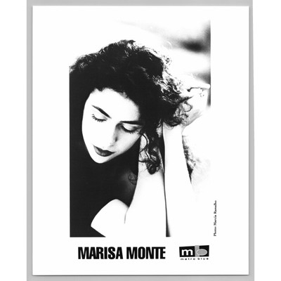 Marisa Monte Brazilian Pop and Samba Singer Composer 80s-90s Music ...