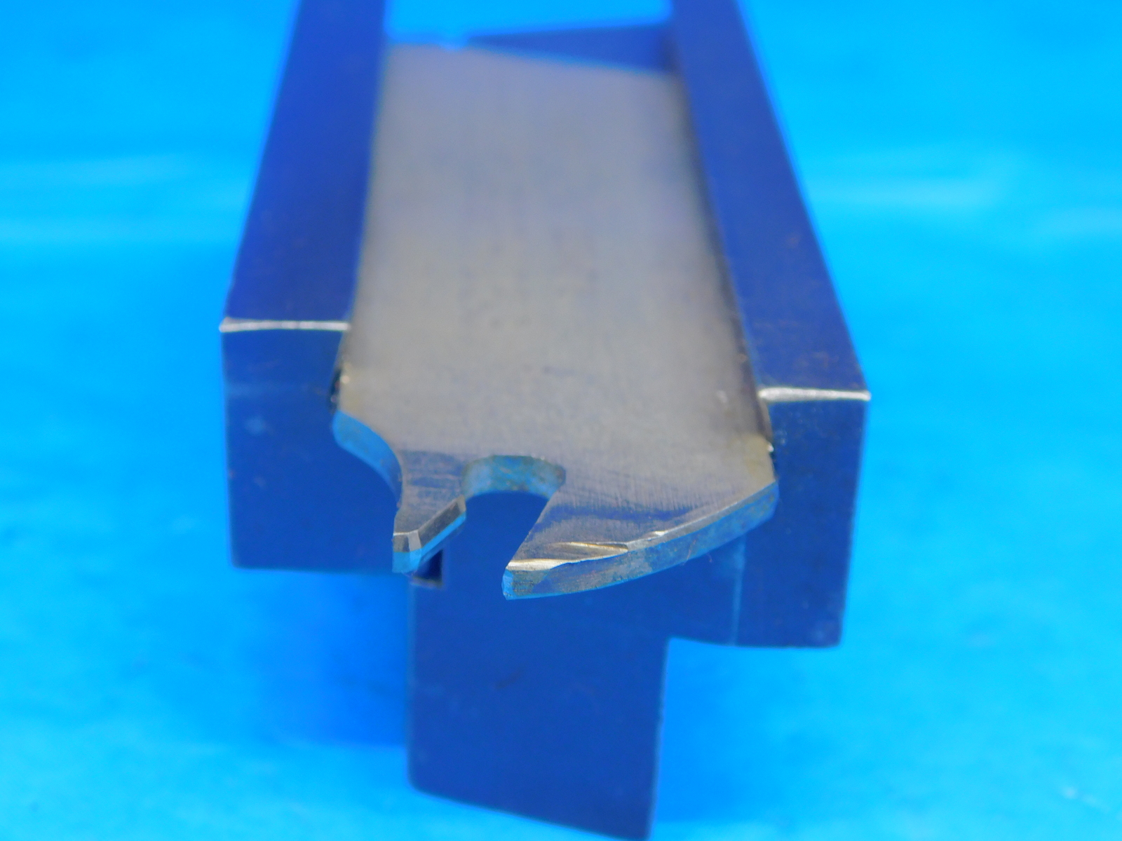 ISCAR ? 16-5 CUTOFF BLADE TOOL BLOCK HOLDER + MODIFIED SGFH 26-3 BLADE ...