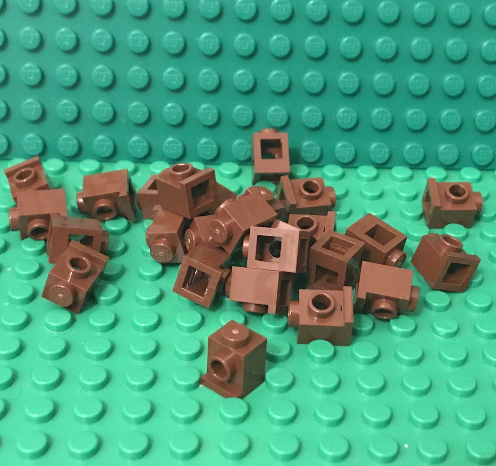 Lego 25 Pieces Reddish Brown Brick 1x1 Modified With Headlight Bulk ...