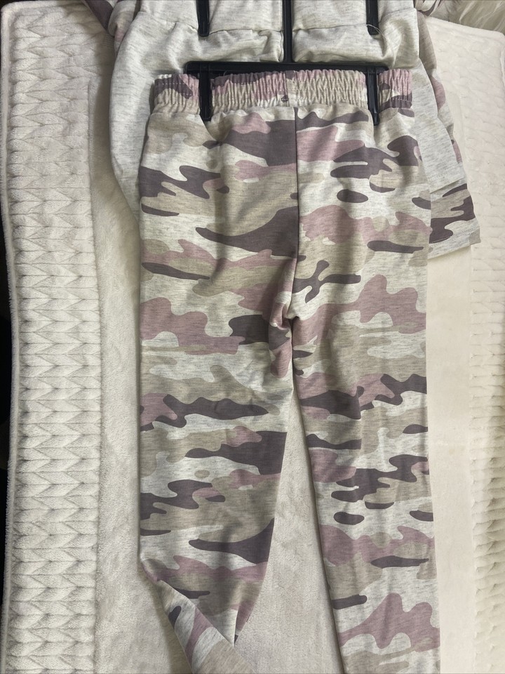 Girls Jessica Simpson kids size 7 3 piece camo set comfy and cozy ...