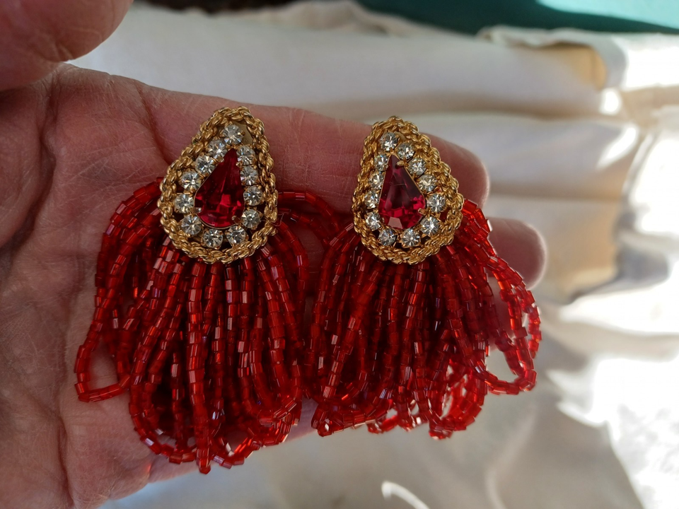 VINTAGE ROBERT ENAMEL RHINESTONE RED TASSEL DANGLE RUNWAY CLIP EARRINGS ...