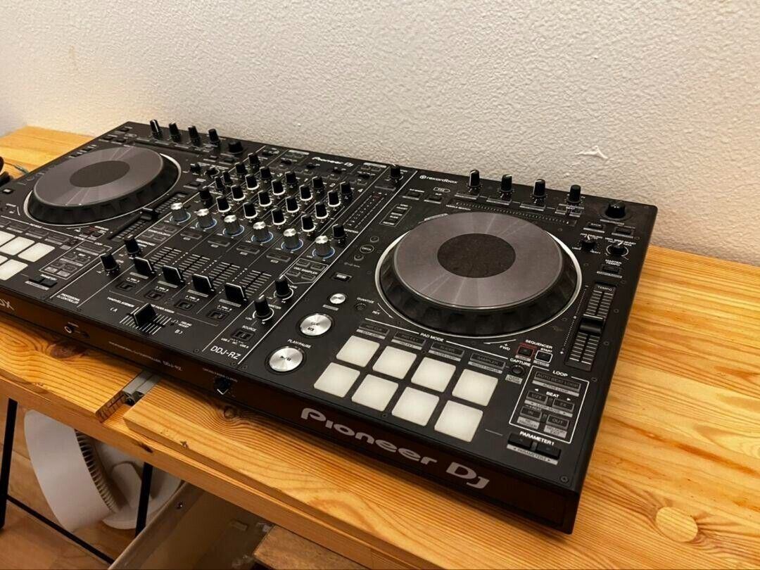 Pioneer DDJ-RZ Professional DJ Controller Rekordbox 4-Channel with case ...