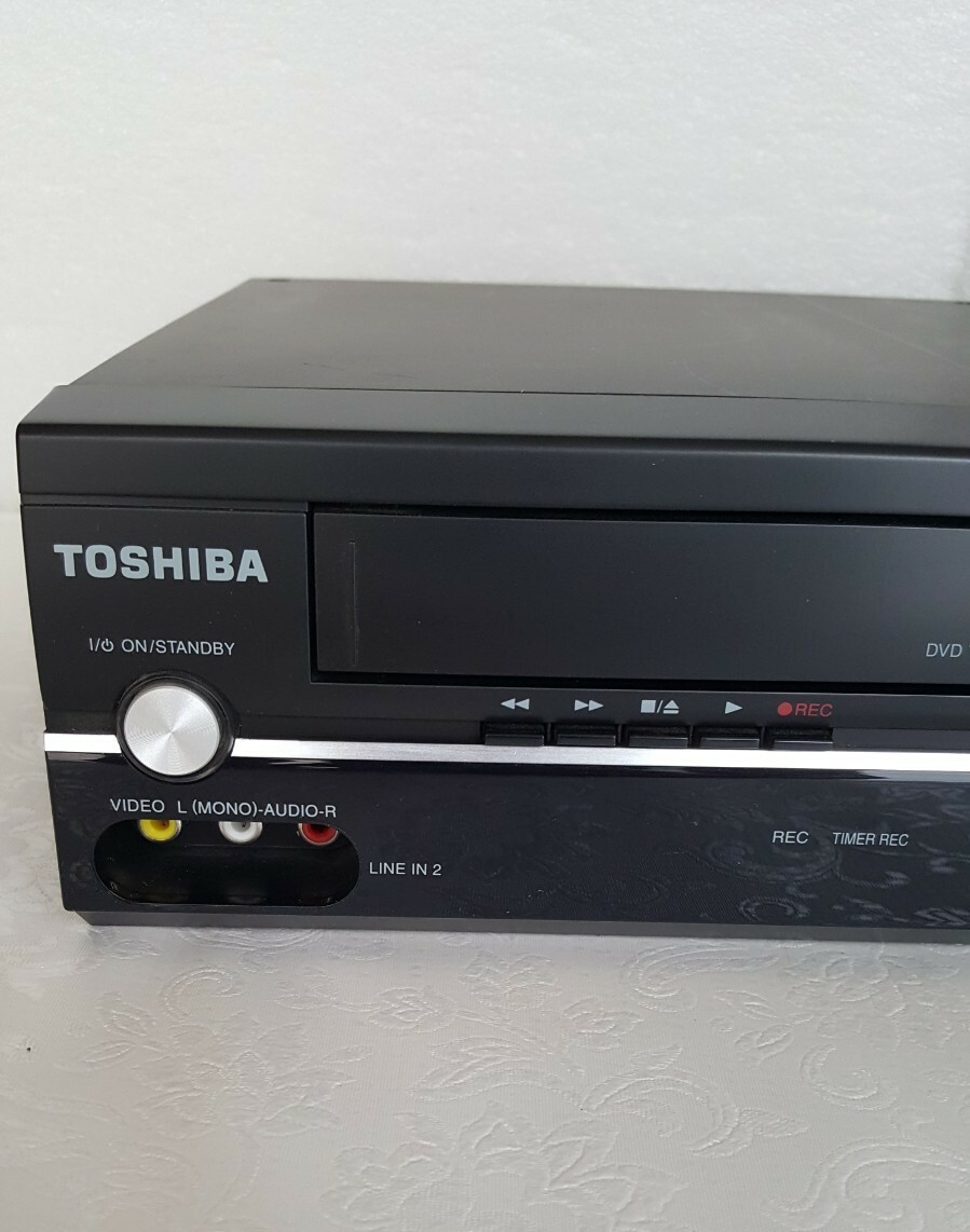 TOSHIBA SD-V296-K-TU 4-Head Hi-Fi VCR /DVD COMBO PLAYER VHS RECORDER ...