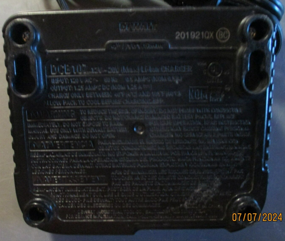 DeWalt DCB107 12V/20V MAX Lithium Ion Battery Charger Used | eBay