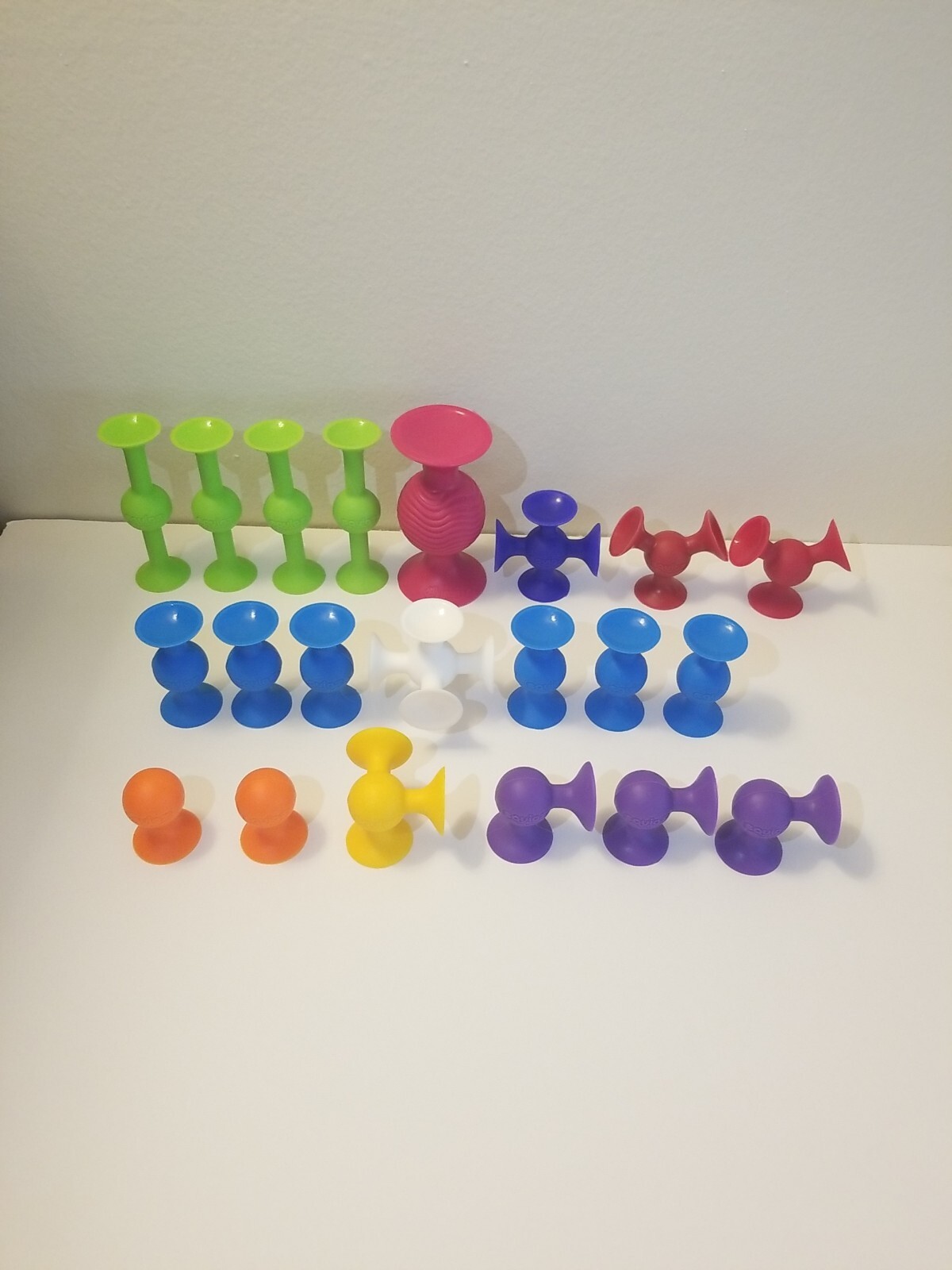 Squigz Fat Brain Toy Lot Suction Building Large Pip Rattle & Mini ...