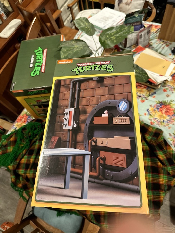 NECA Teenage Mutant Ninja Turtles Donatello's Lab Diorama BOX ONLY | eBay