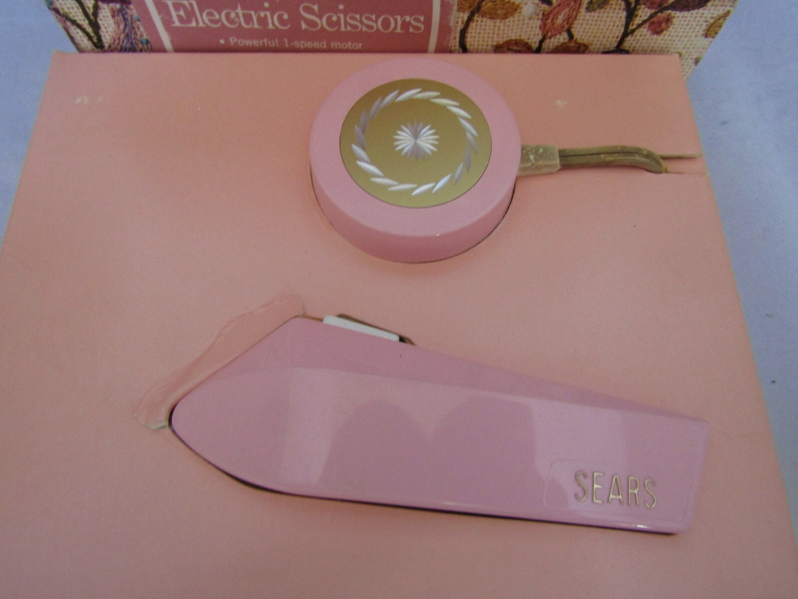 Vintage Sears Pink Cordless Rechargeable Electric Scissors 25 2180 ...