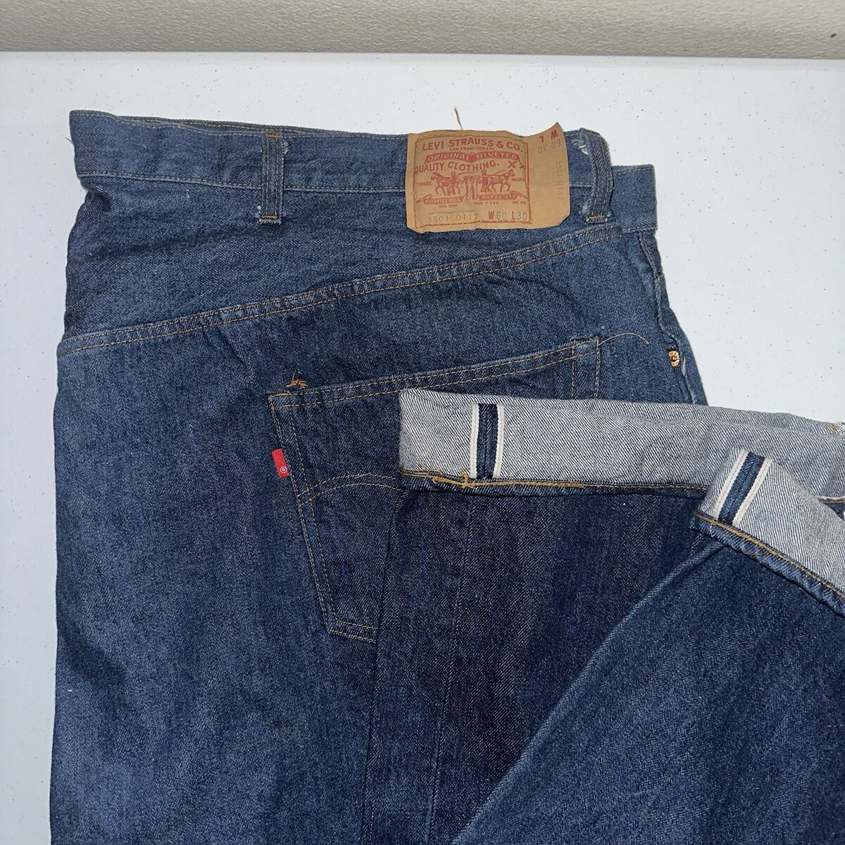 Vtg LEVI'S 501 3501 Redline Selvedge Dark Wash Blank Circle Vtg LEVI'S 501 3501 Redline Selvedge Dark Wash Blank Circle