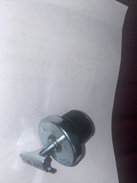 Genuine Moeller Easy-grip 1-1/2" Expansion Plug Easy Grip Oil Cap Set ...