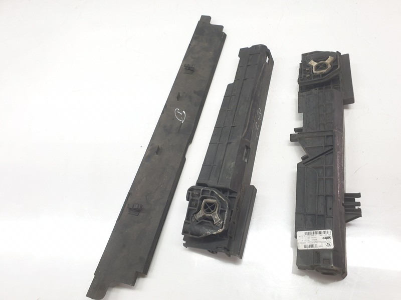 17117600536 supporto radiatore per BMW SERIE 1 BERLINA 5P F20 116D 2015 ...