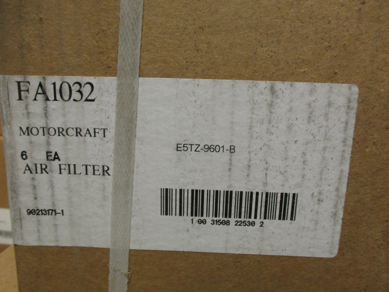 MOTORCRAFT FA1032 - Air filter cross reference