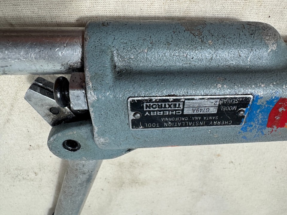 Genuine Cherry Max Aerospace Hand Riveter Model 749A Made in the USA | eBay