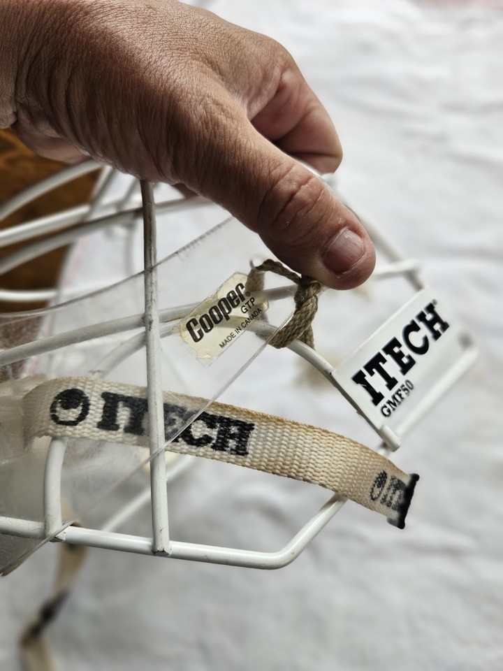 Vintage Itech GMF50 GOALIE CAT EYE FACE CAGE MASK & Cooper GTP Dangler ...