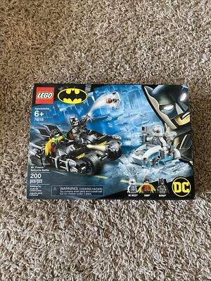 LEGO 76118 DC Super Heroes Batman Mr. Freeze Batcycle Battle | New ...