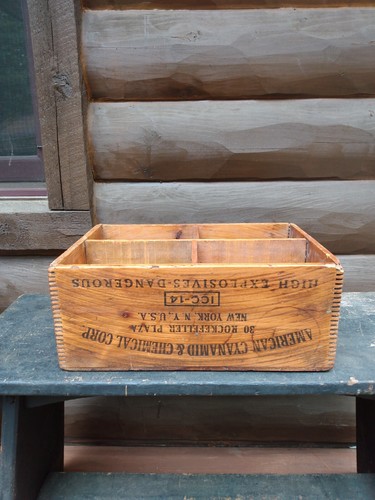 American Cyanamid High Explosives Dangerous Dynamite Dovetailed Wooden ...