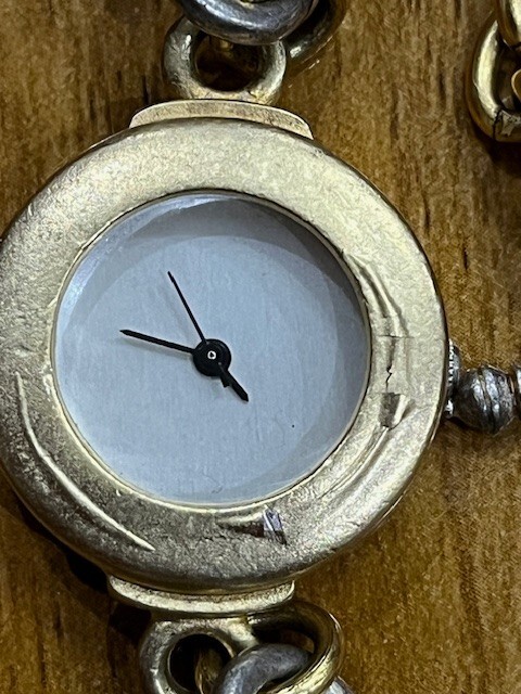 Vintage Swiss Made John Wind Maximal Art Quartz Ladies Vintage Swiss Made John Wind Maximal Art Quartz Ladies