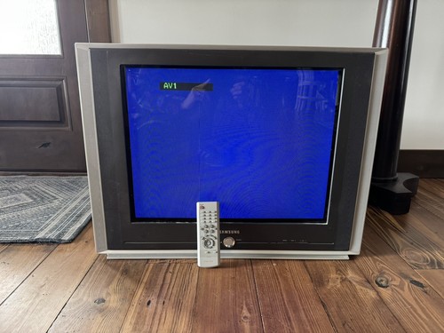 Samsung 27” CRT TV GR25M21 Flat Screen Component Input DynaFlat with ...