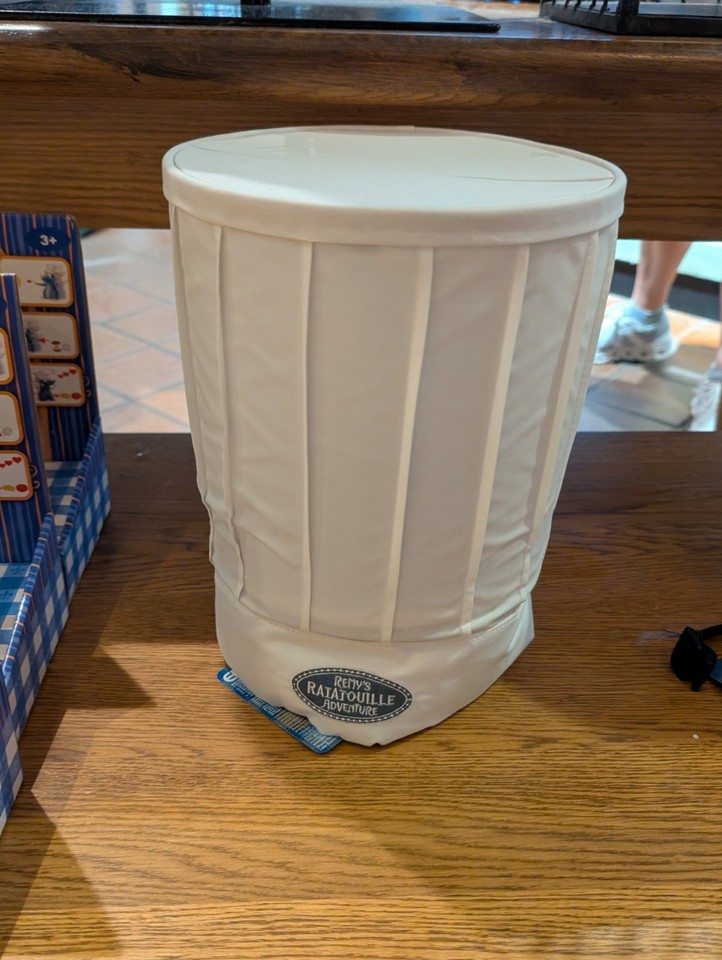 NEW🌟Disney Parks Epcot Remy's Ratatouille Adventure Light-Up Chef Remy ...