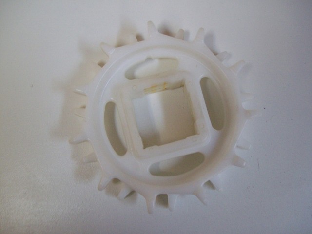 Intralox S2200 Chain Double Row 1-5/8 in Sprocket D262193 for sale ...