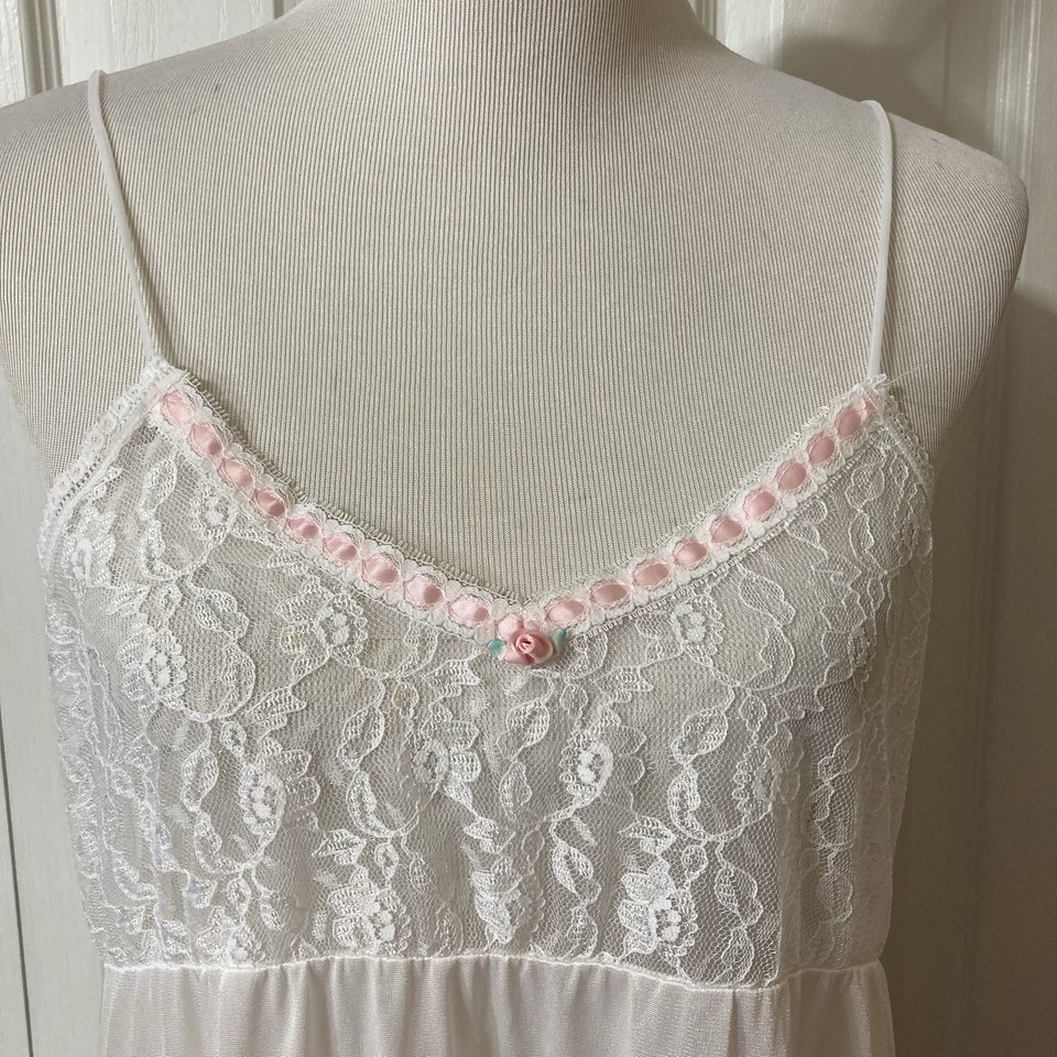 VTG Cinema Etoile White Long Negligee Lacey Nightgown Pink Trim V-Neck ...