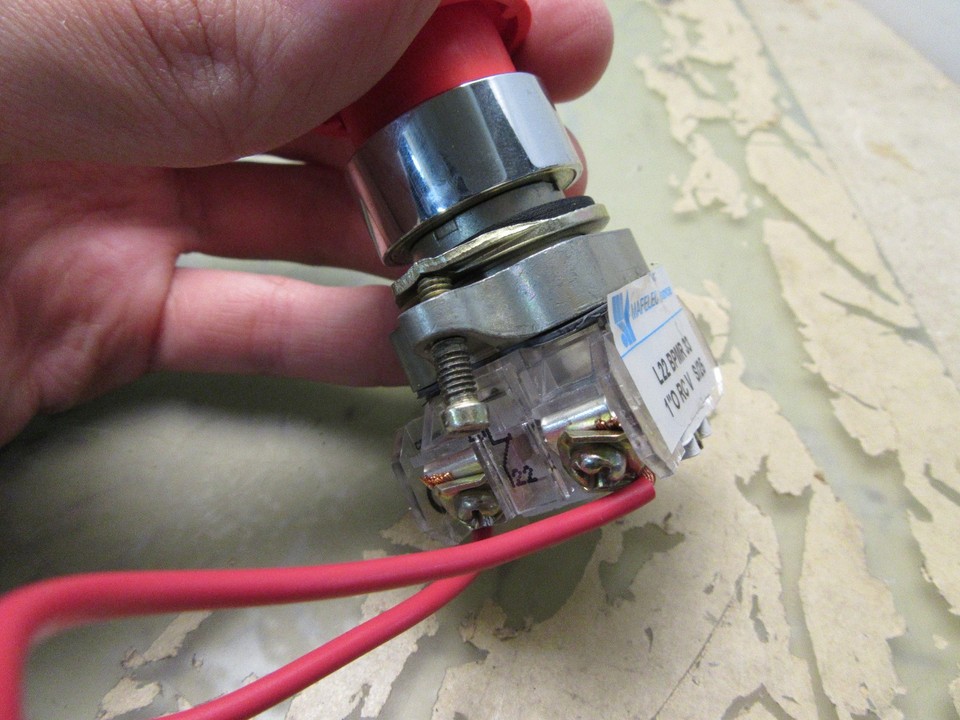 Mafelec L22 BPMR 33 RC V push/pull switch 1" E stop emergency [F-3] | eBay
