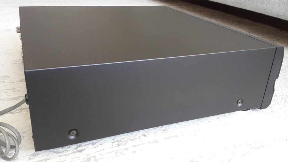 SHARP MV-K7000 CD / LASER DISC Player | eBay