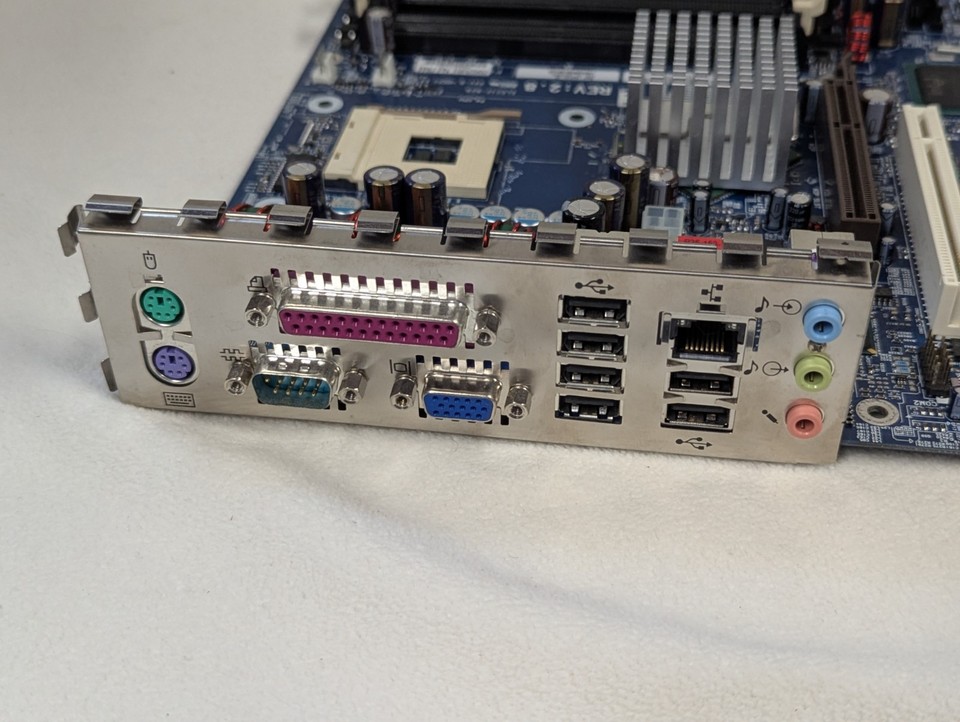 FRU 19R2562 IBM A50 M50 865G Socket 478 MOTHERBOARD 73P0595 89P7944 IO ...