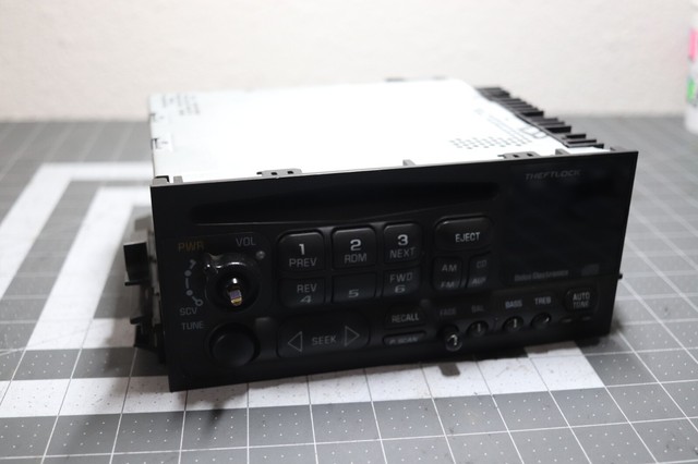 Chevy Silverado GMC Sierra Factory CD Player Radio Stereo 95-02 ...