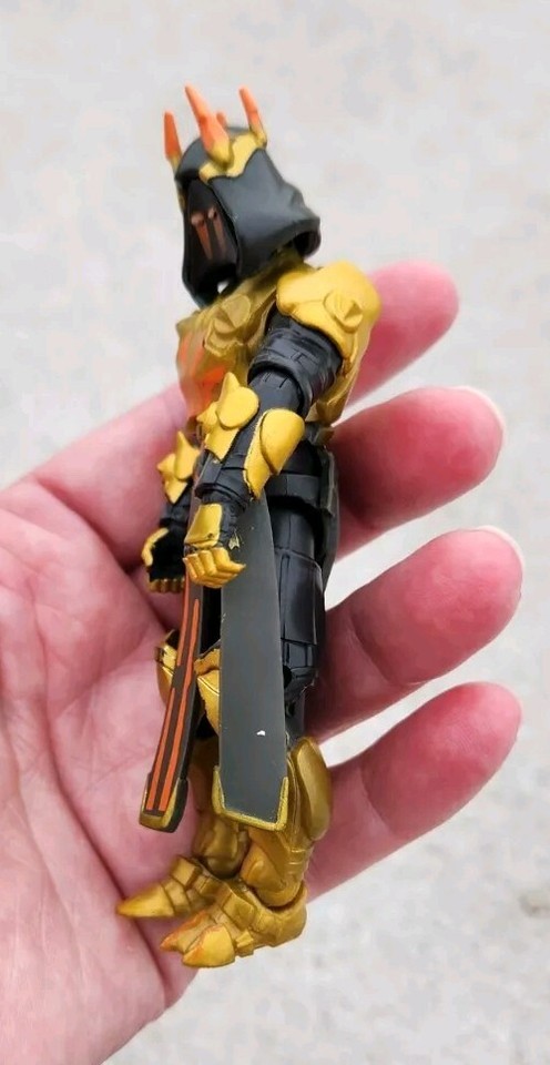 Fortnite Ice King Gold Figure 4" Jazwares Epic Games Articulated ...