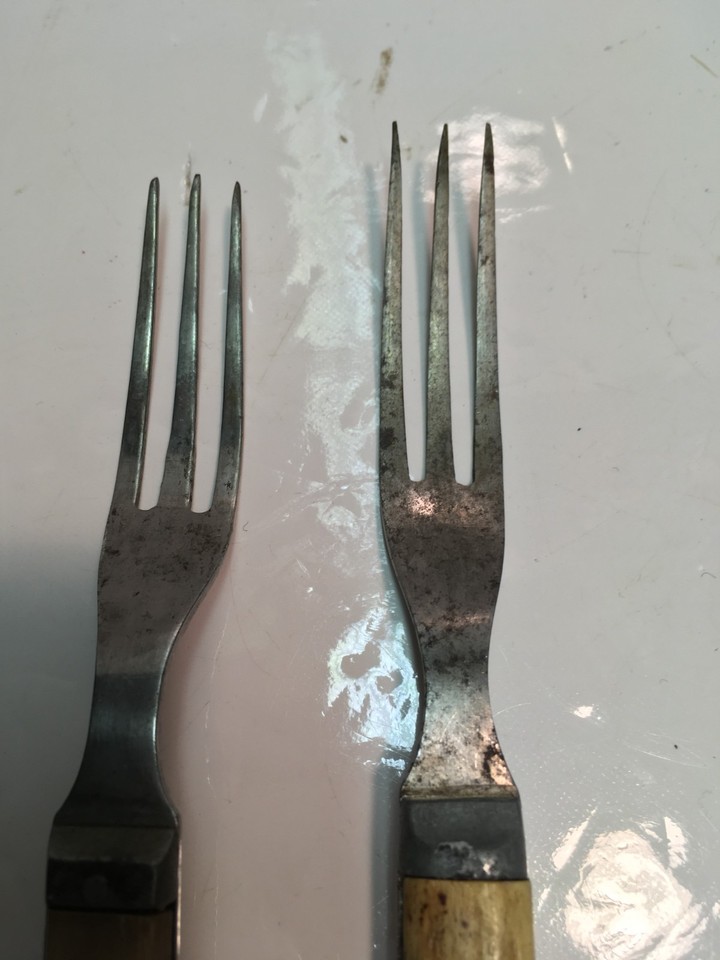 5 ANTIQUE B one Handle 3 Prong Tine Forks | eBay