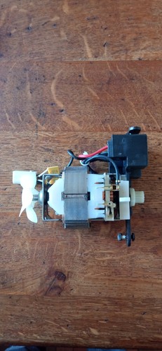 Moteur pour machine à coudre Singer Prima 10 20 30 40 | eBay