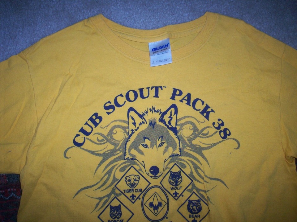 Wolf Cub Scouts T-shirt Boy Scout Youth Yellow & Blue Pack 38 size ...