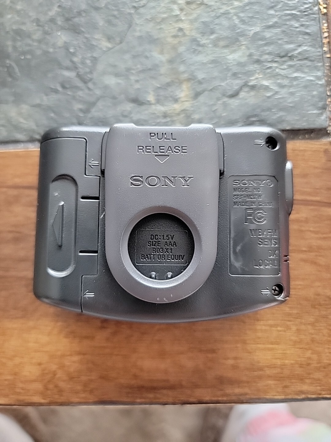 Sony Walkman SRF-M37W Portable AM/FM Weather Band Radio W/ Belt Clip ...