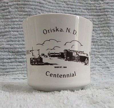 1881-1981 Oriska ND Centennial Mug 3" Vintage North Dakota Pottery Cup ...
