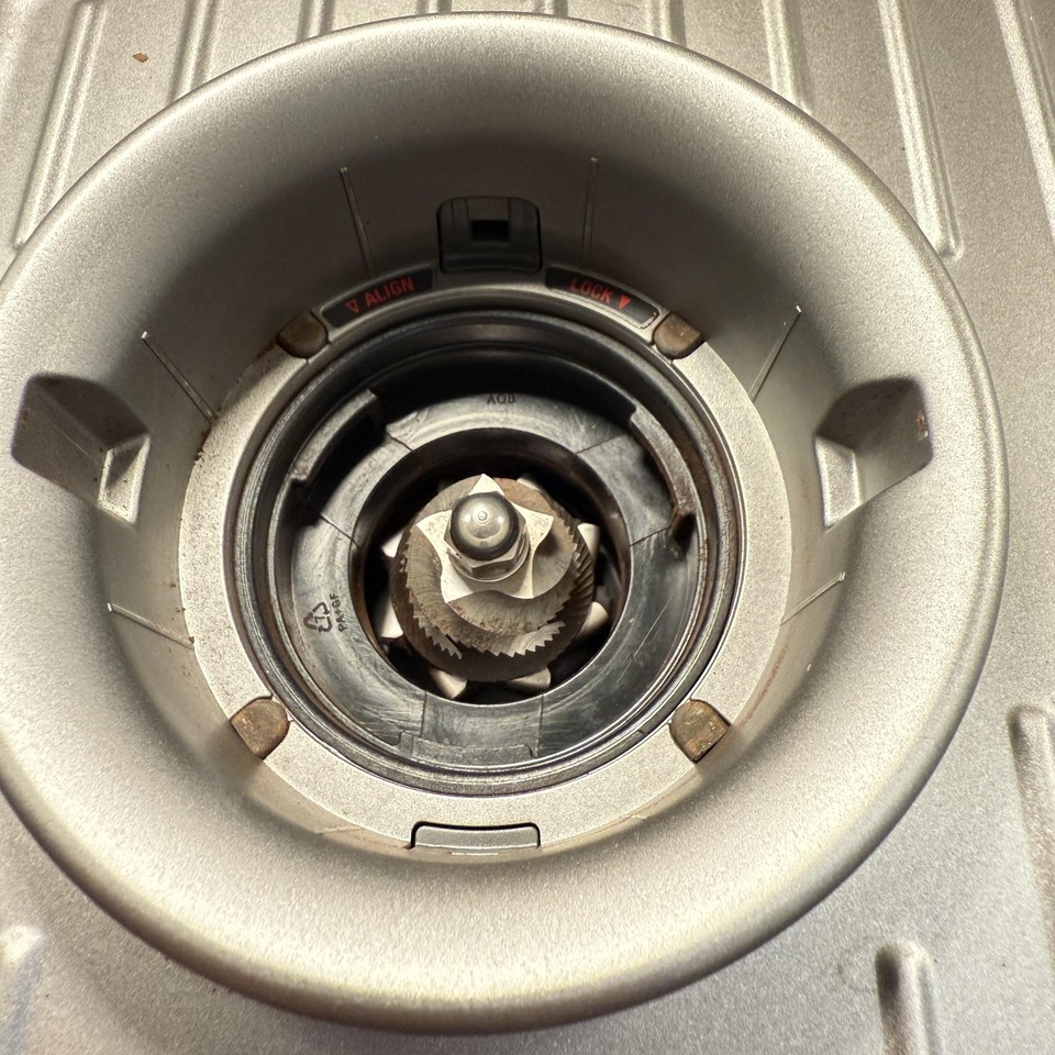 Breville Barista Pro Espresso Machine BES878 Oyster Shell Box Extras ...