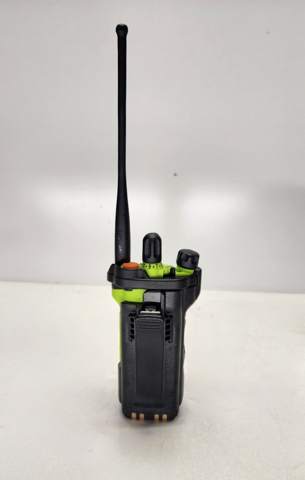 Motorola APX 6000 XE APX6000XE 700/800 Model 2.5 PHASE 2 P25 Trunking ...