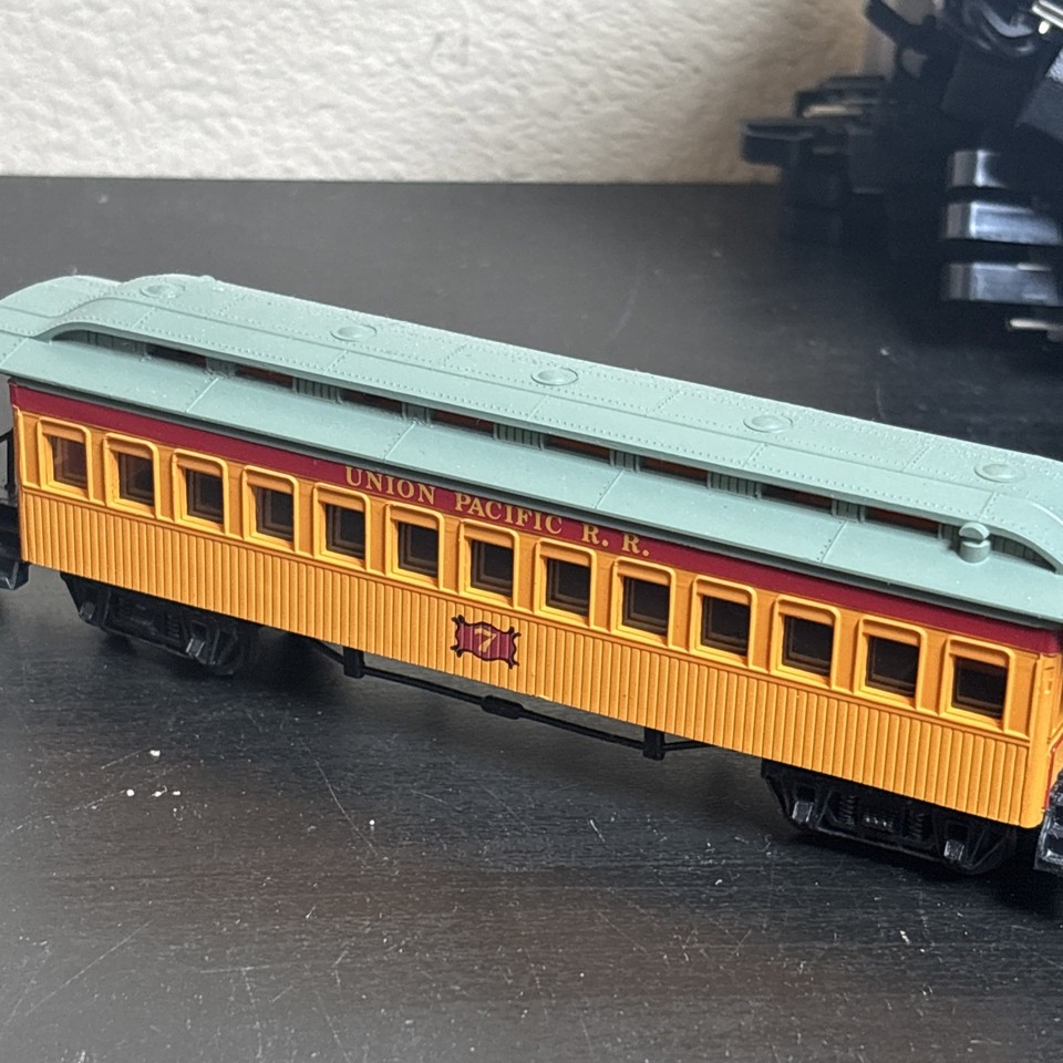 HO Scale Bachmann #119 Rogers Locomotive & Tender Light Works and runs ...