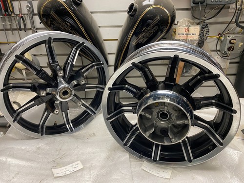 Chrome Black Rear Front mag wheels 09^ Harley Touring FLH Bagger 17x3 5 ...